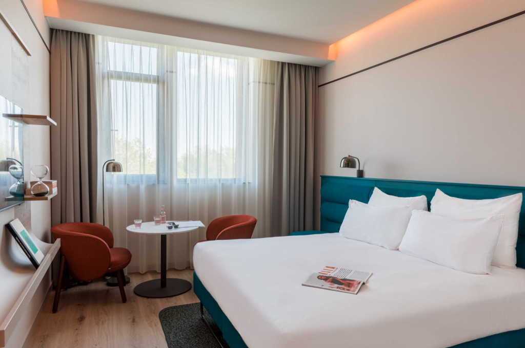 The Social Hub unveils next gen room design